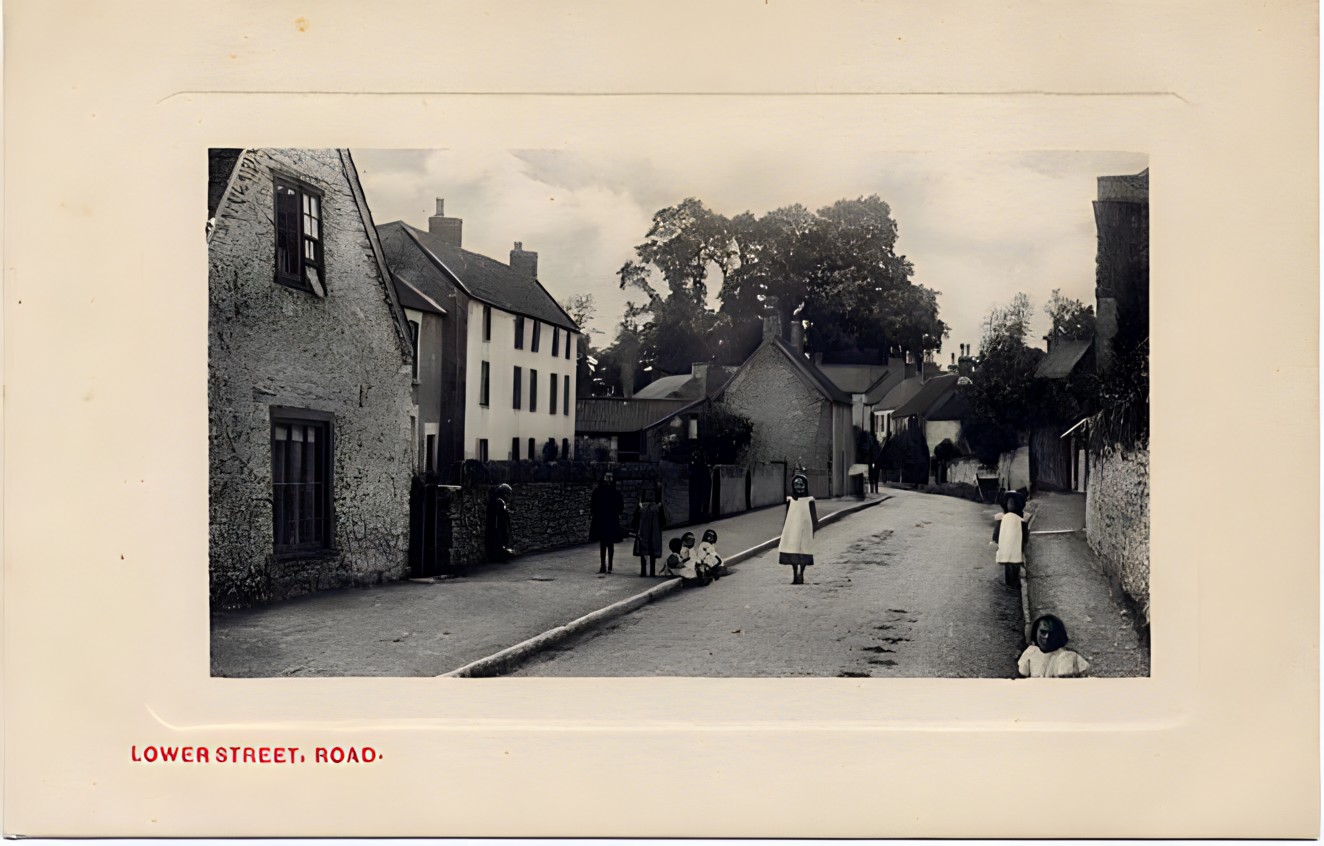 Lower Street (Frog Street) - Rode Parish Council